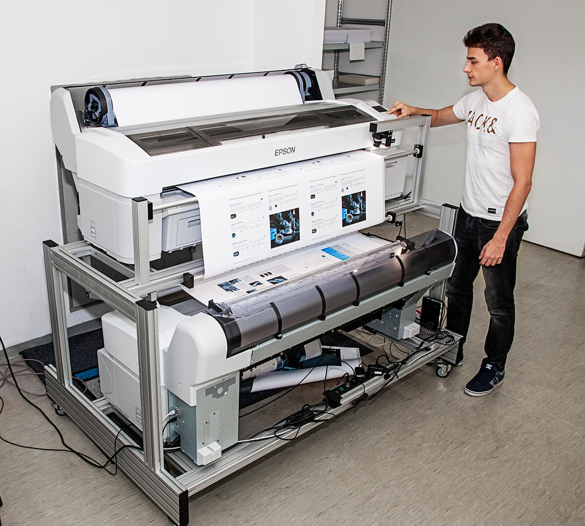 Beidseitiger Plotter - Alpina Druck